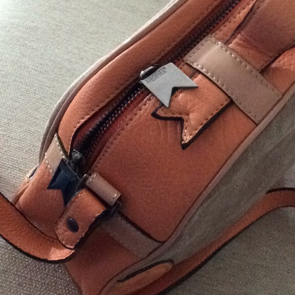 meredith wendell | Bags | Authentic Meredith Wendell Leather Trimmed ...